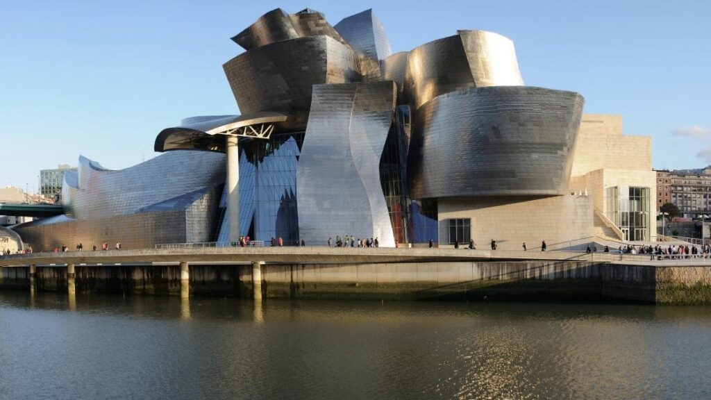 Arquitetura Contemporânea: O que é, 5 características e obras ...