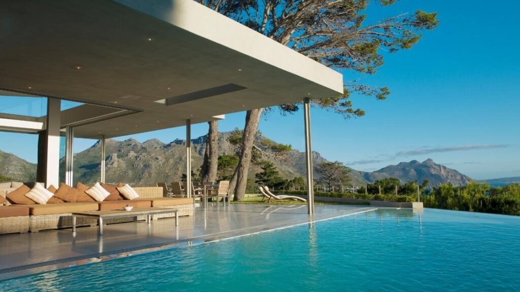 Projeto de Piscina: tipos, revestimentos e como fazer [7 DICAS ...